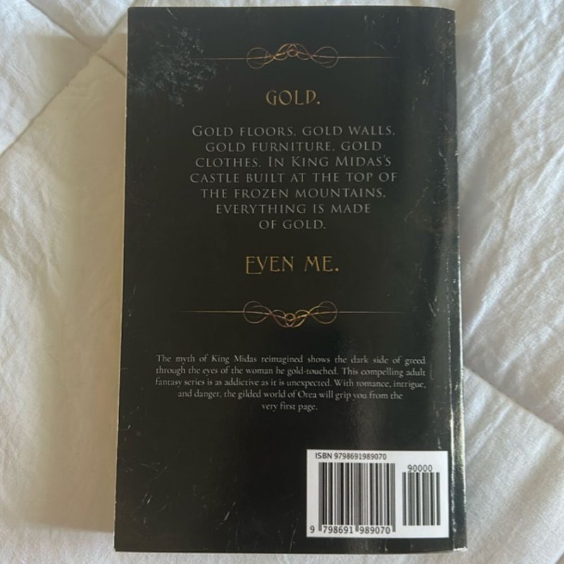 Gild by Raven Kennedy, Paperback | Pangobooks