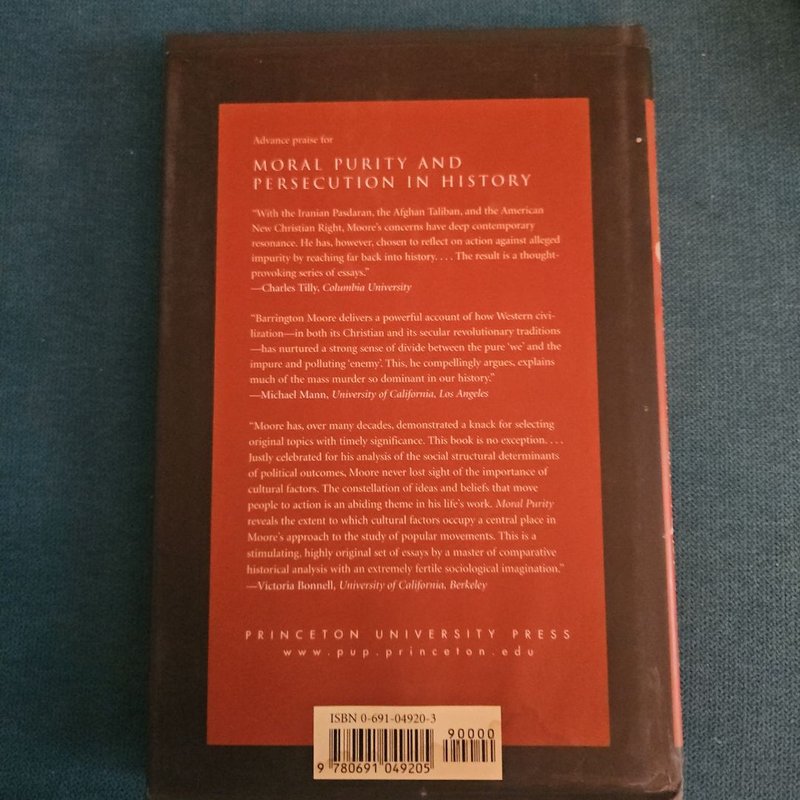 Moral Purity and Persecution in History by Barrington Moore