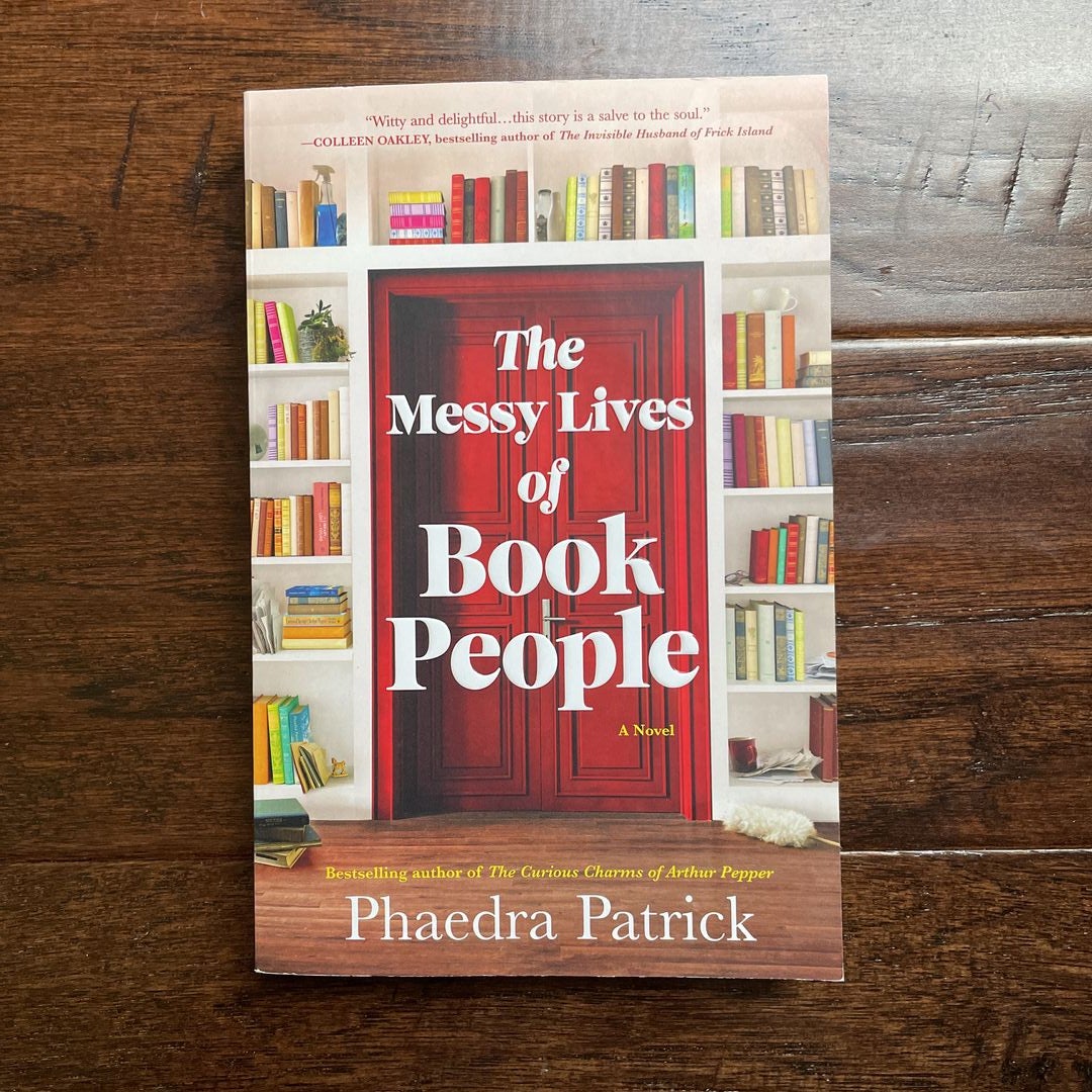The Messy Lives of Book People by Phaedra Patrick, Paperback | Pangobooks