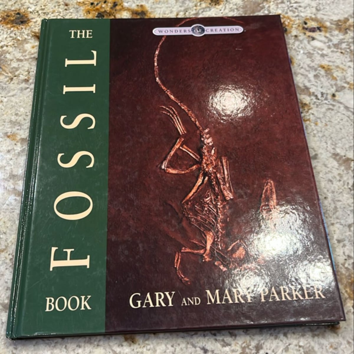 The Fossil Book by Gary E. Parker, Mary Parker