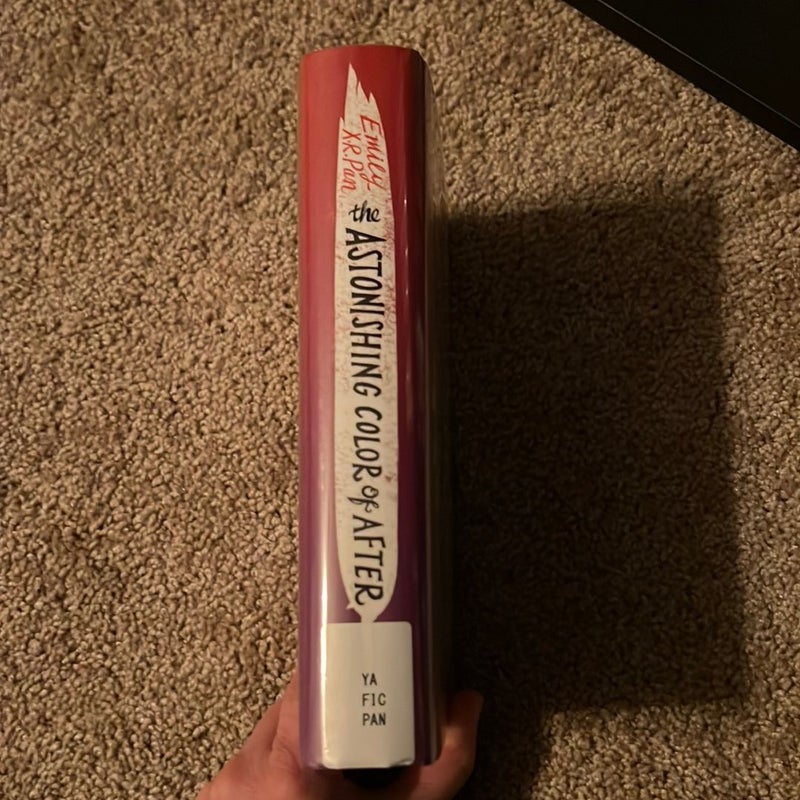 The Astonishing Color of After by Emily X. R. Pan, Hardcover | Pangobooks