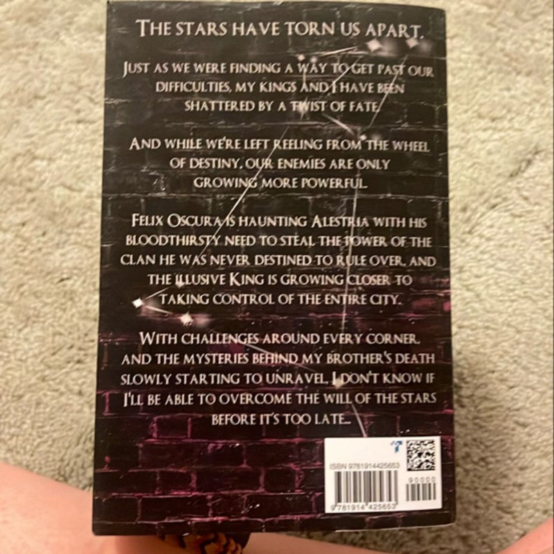 Broken Fae by Susanne Valenti; Caroline Peckham, Paperback | Pangobooks