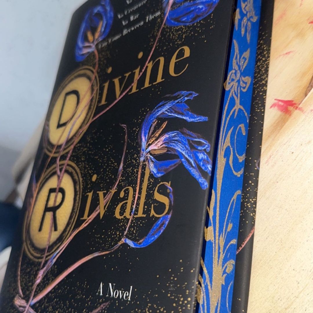 Divine Rivals by Rebecca Ross, Hardcover | Pangobooks