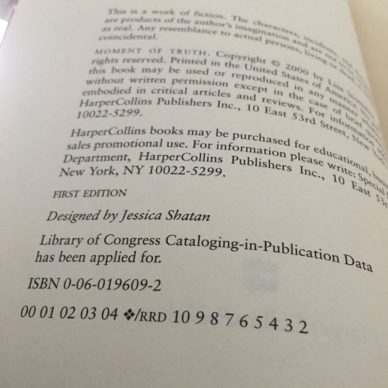 Moment of Truth (First Edition) by Lisa Scottoline, Hardcover | Pangobooks