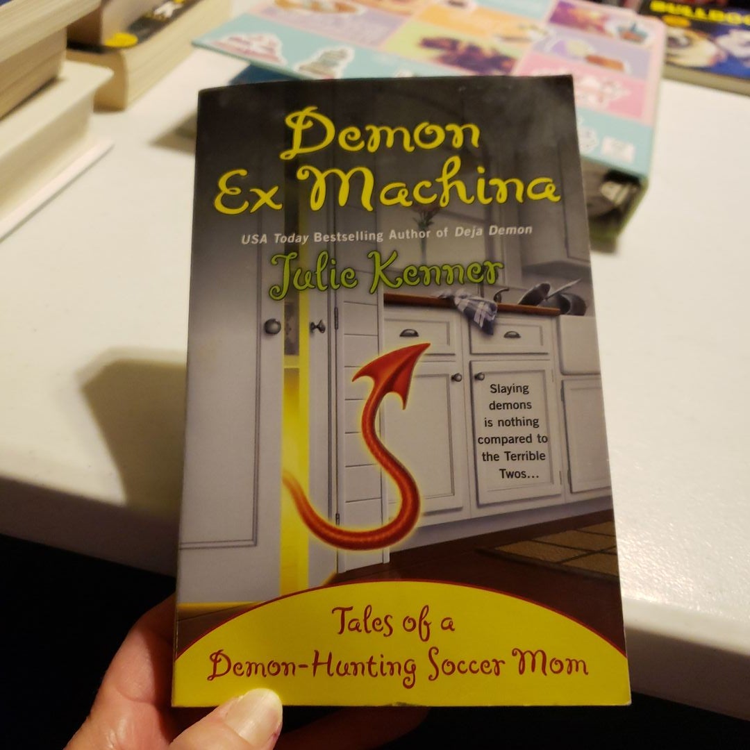 Demon Ex Machina by Julie Kenner