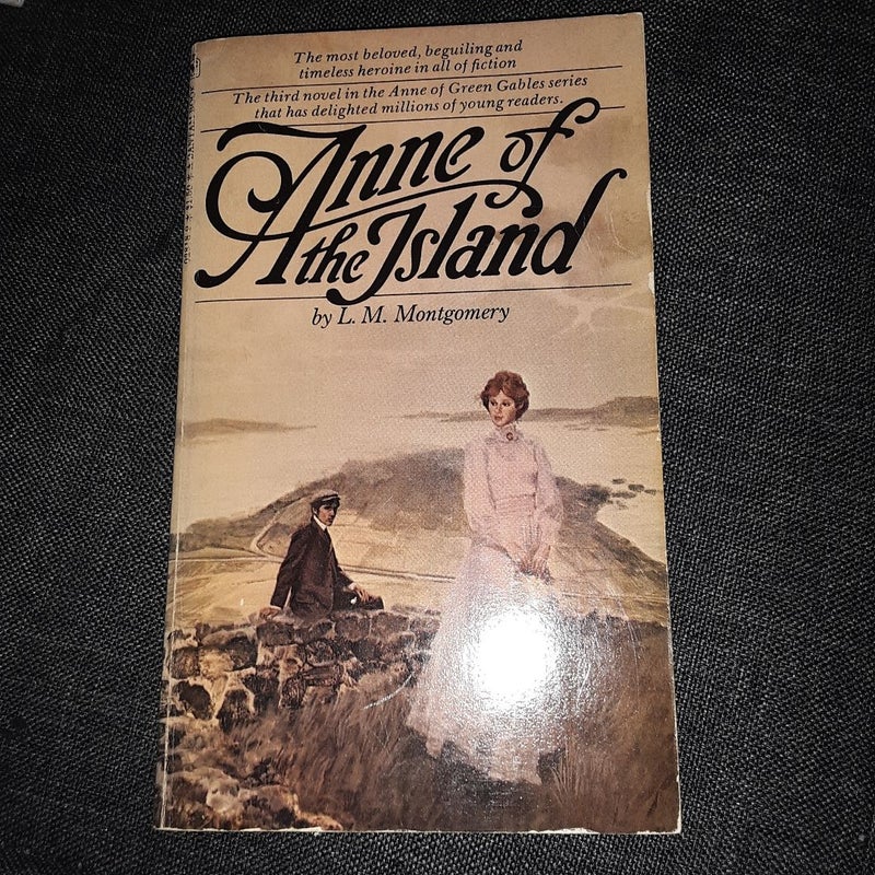Anne of The Island (1976) by L. M. Montgomery, Paperback | Pangobooks