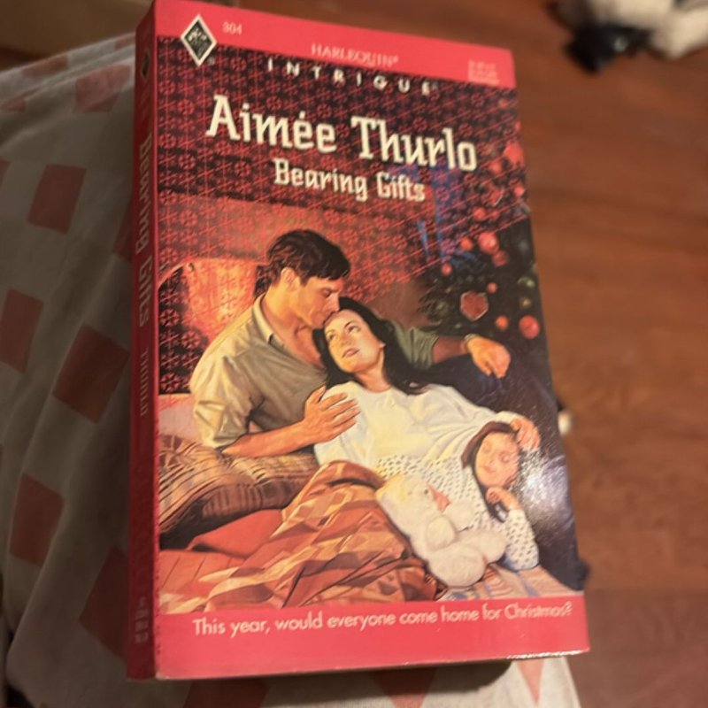 Bearing Gifts by Aimée Thurlo