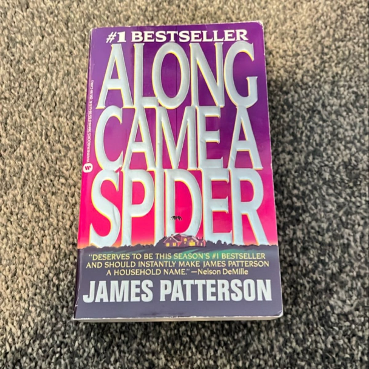 Along Came a Spider by James Patterson, Paperback | Pangobooks
