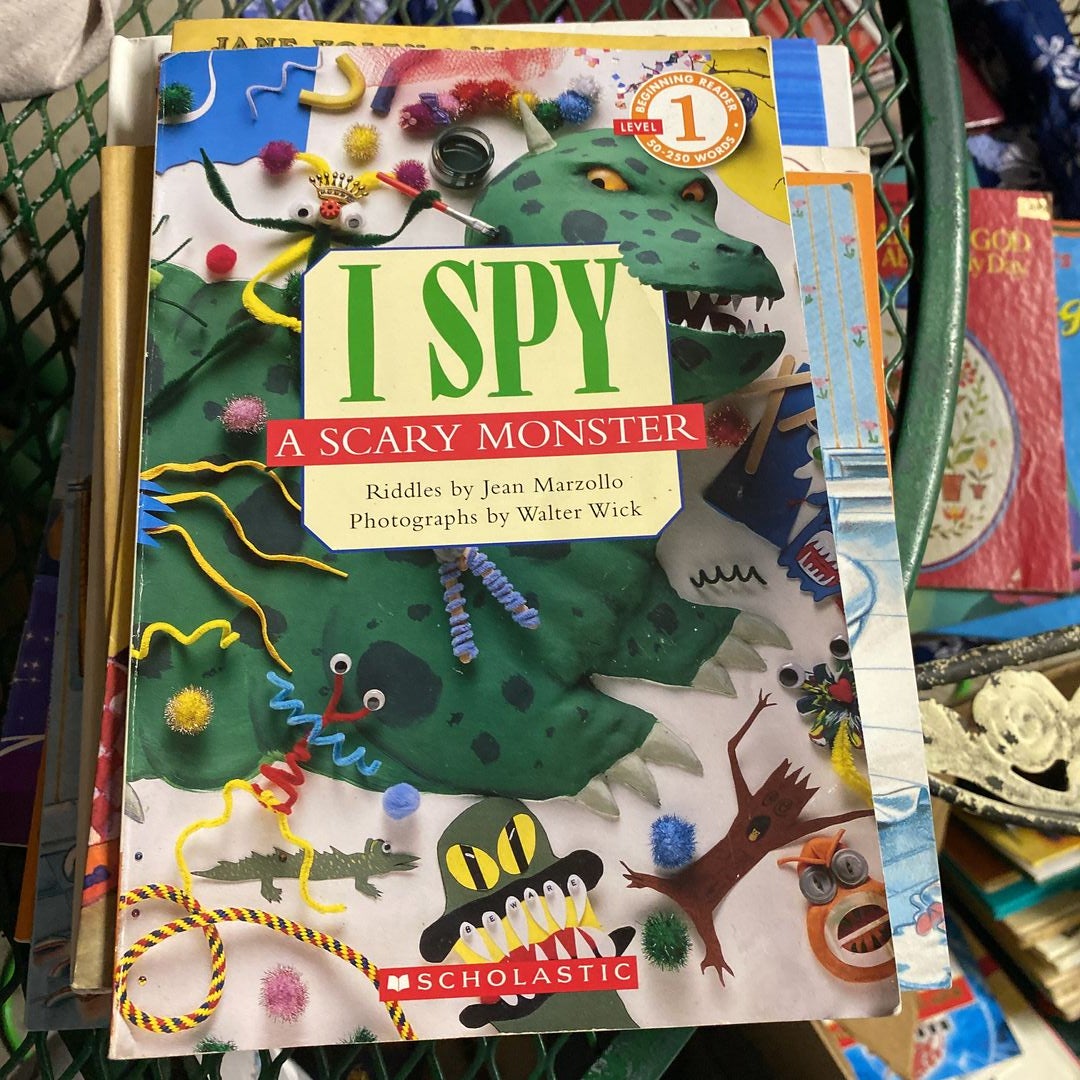 I Spy a Scary Monster by Jean Marzollo; Walter Wick, Hardcover | Pangobooks