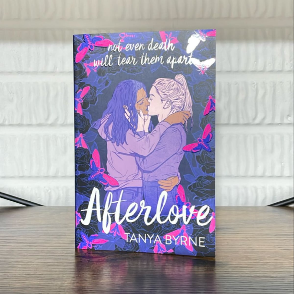 Afterlove by Tanya Byrne, Paperback | Pangobooks