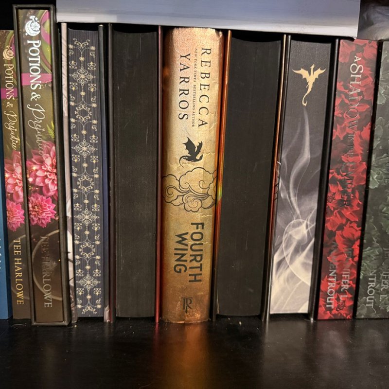 Fourth wing by , Hardcover | Pangobooks