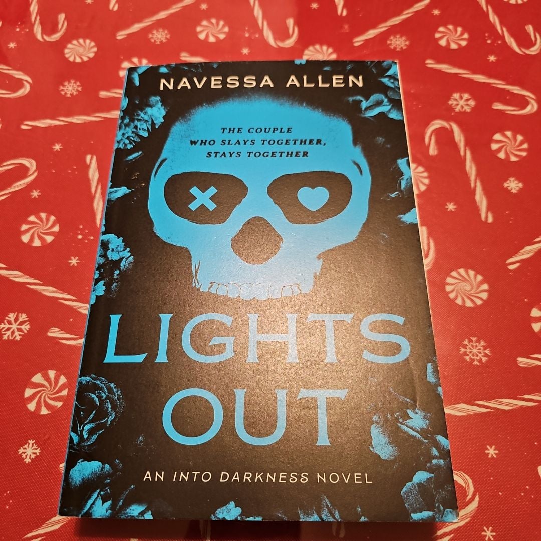 Lights Out by Navessa Allen, Paperback | Pangobooks