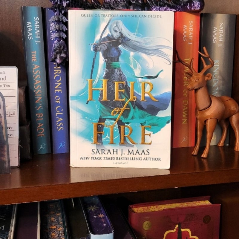 Heir of Fire OOP Cover - India Publication by Sarah J Maas, Paperback ...