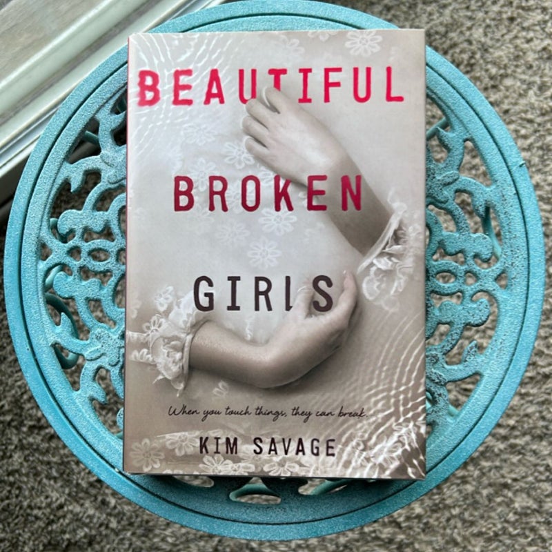 Beautiful Broken Girls by Kim Savage
