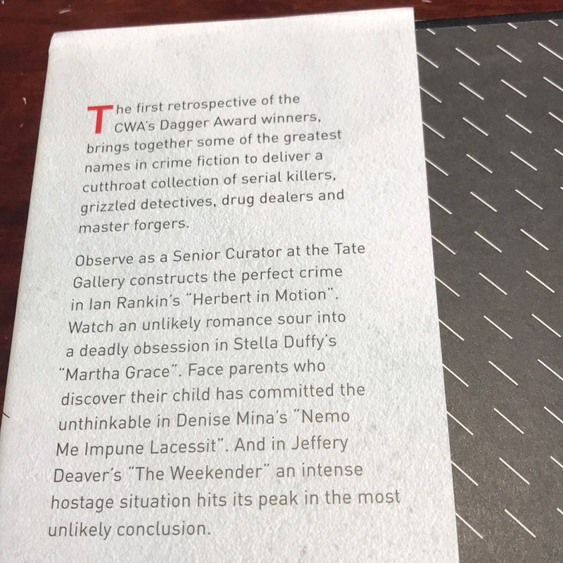 Daggers Drawn by Maxim Jakubowski, Paperback | Pangobooks