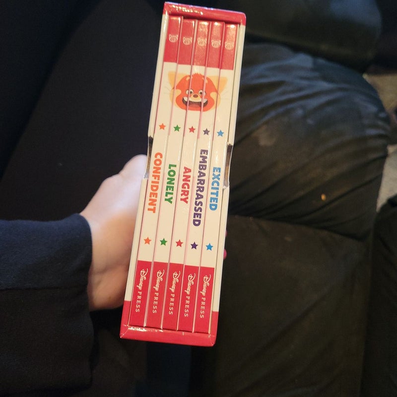 Disney/Pixar Turning Red: Mei's Little Box of Big Feelings by Aimee Murata