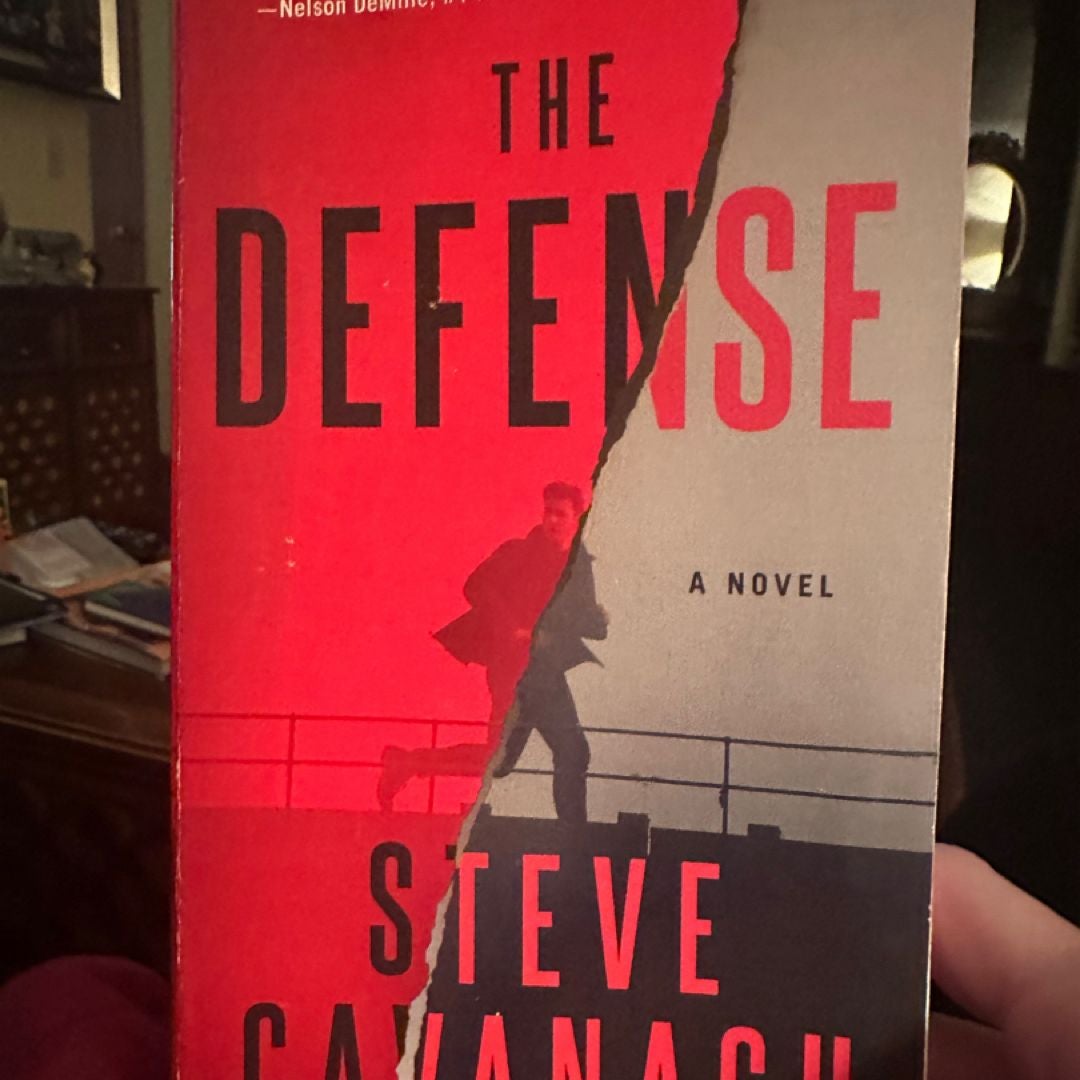 The Defense by Steve Cavanaugh, Paperback | Pangobooks