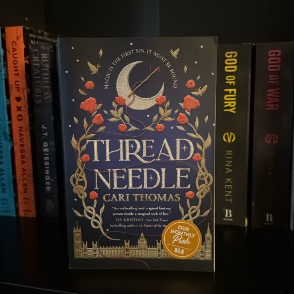 Threadneedle (Threadneedle) by Cari Thomas, Paperback | Pangobooks