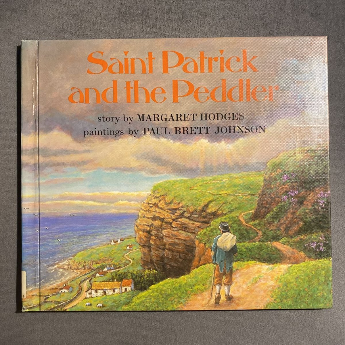 Saint Patrick and the Peddler by Margaret Hodges