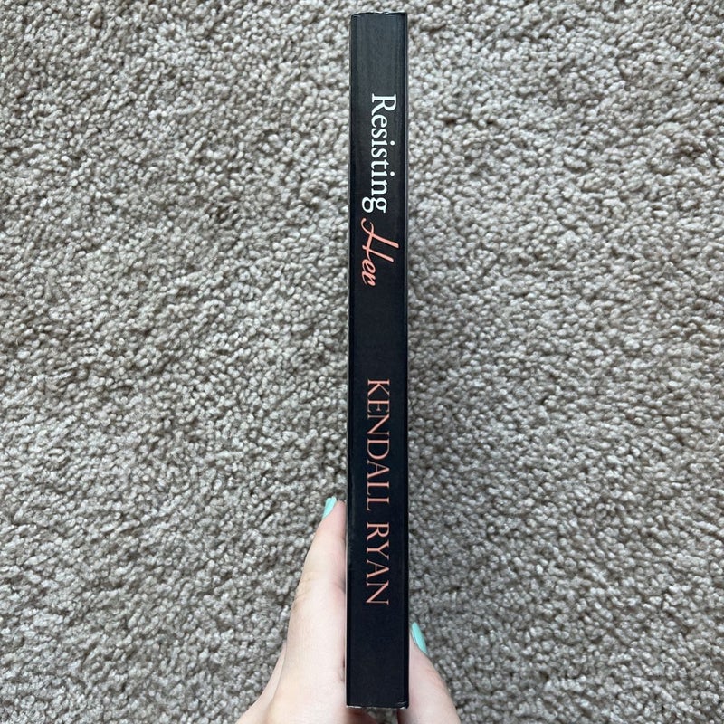 Resisting Her by Kendall Ryan