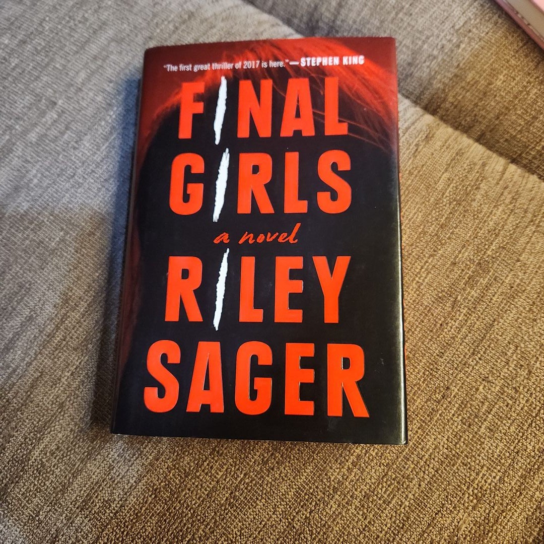 Final Girls by Riley Sager, Hardcover | Pangobooks