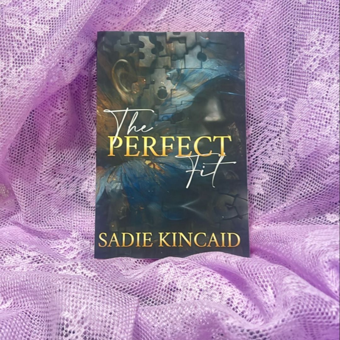 The Perfect Fit by Sadie Kincaid, Paperback | Pangobooks