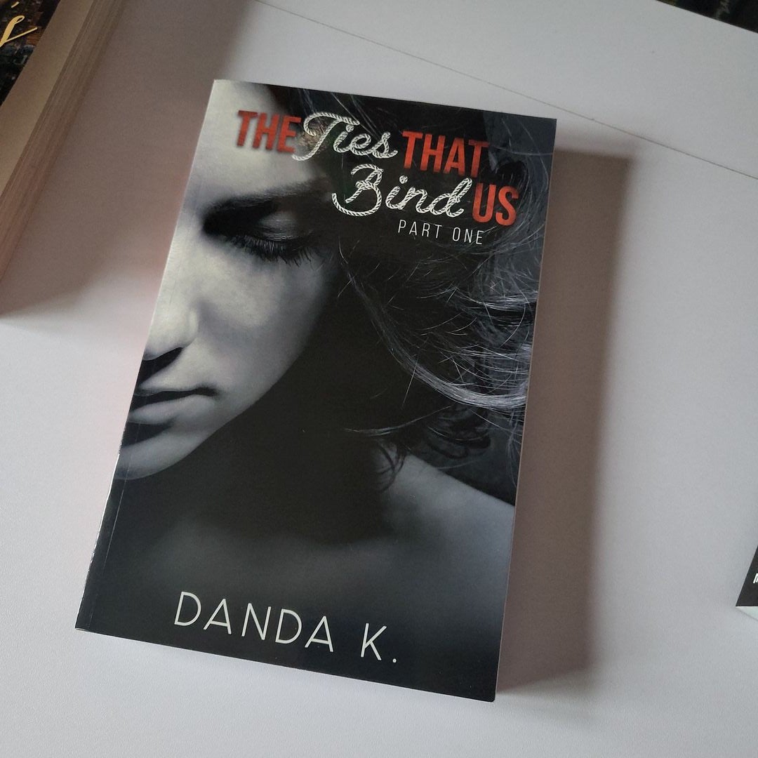 The Ties That Bind Us by Danda K., Paperback | Pangobooks
