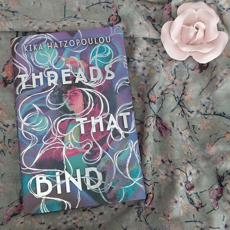 Threads That Bind by Kika Hatzopoulou, Hardcover | Pangobooks
