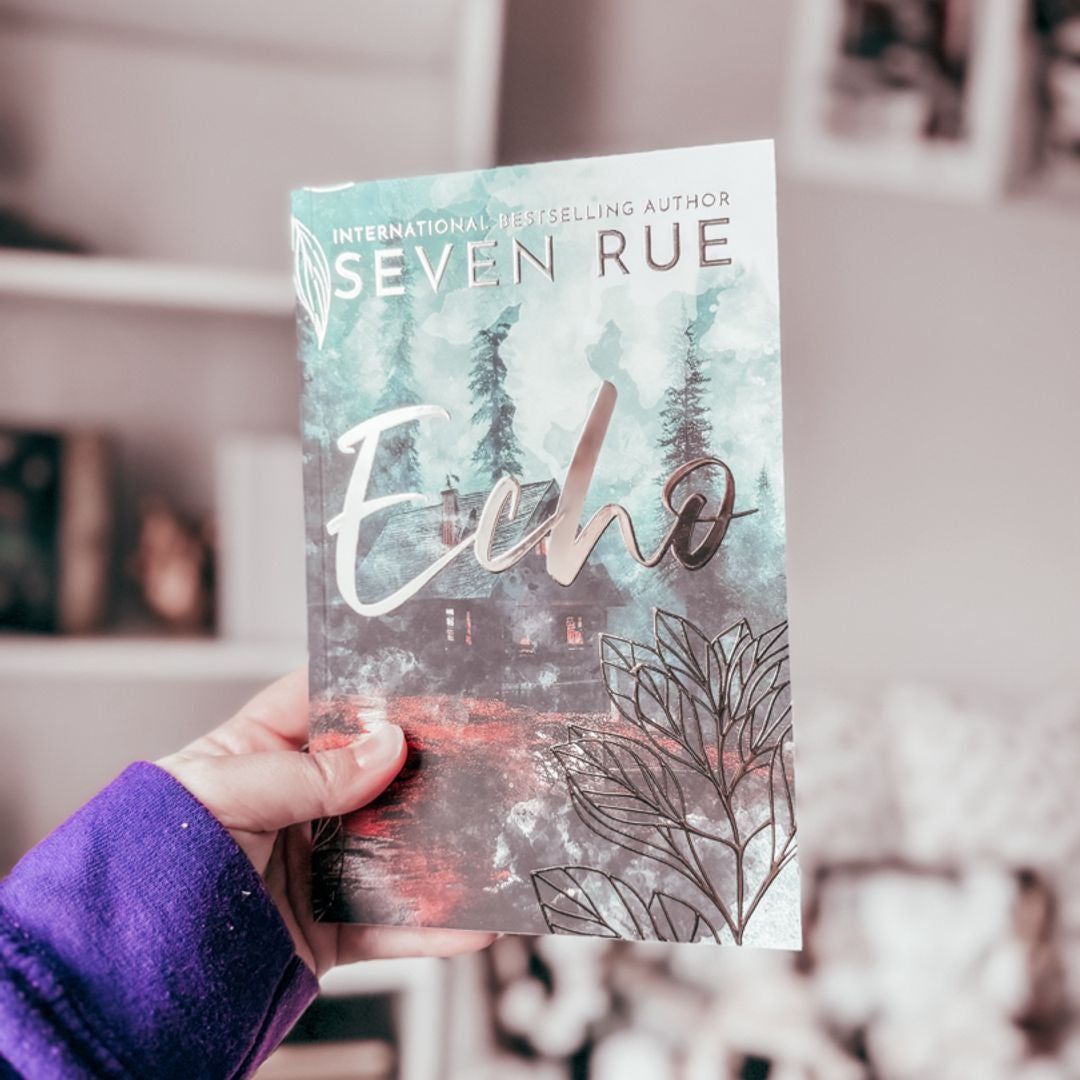 Echo by Seven Rue, Paperback | Pangobooks