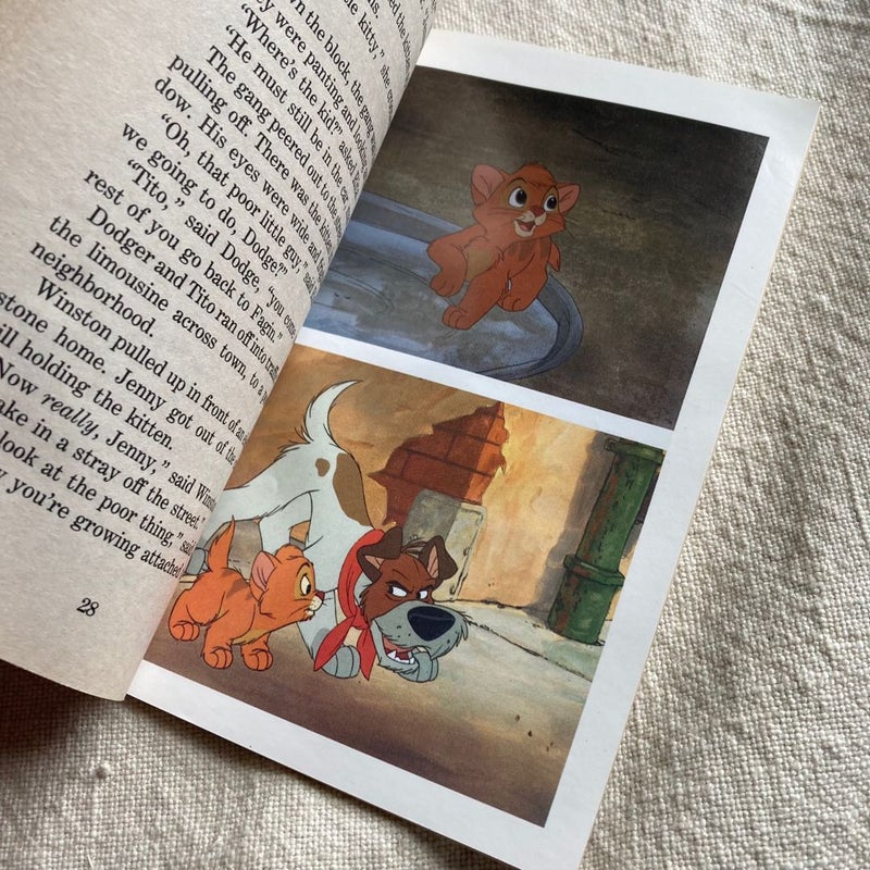Oliver and Company by , Paperback | Pangobooks