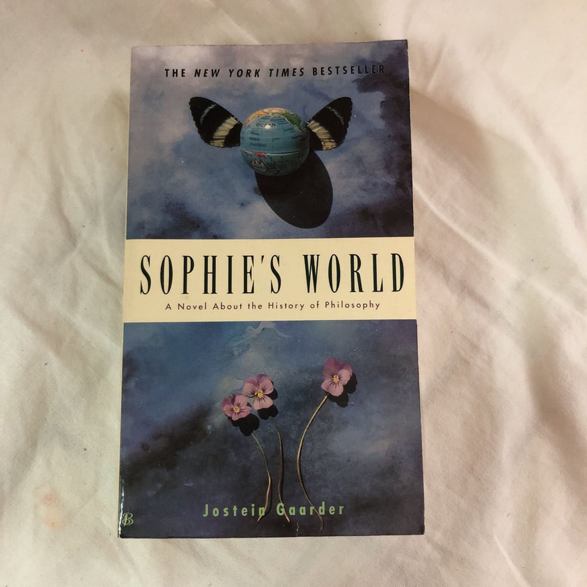 Sophie's World by Jostein Gaarder; Paulette Møller (Translator)