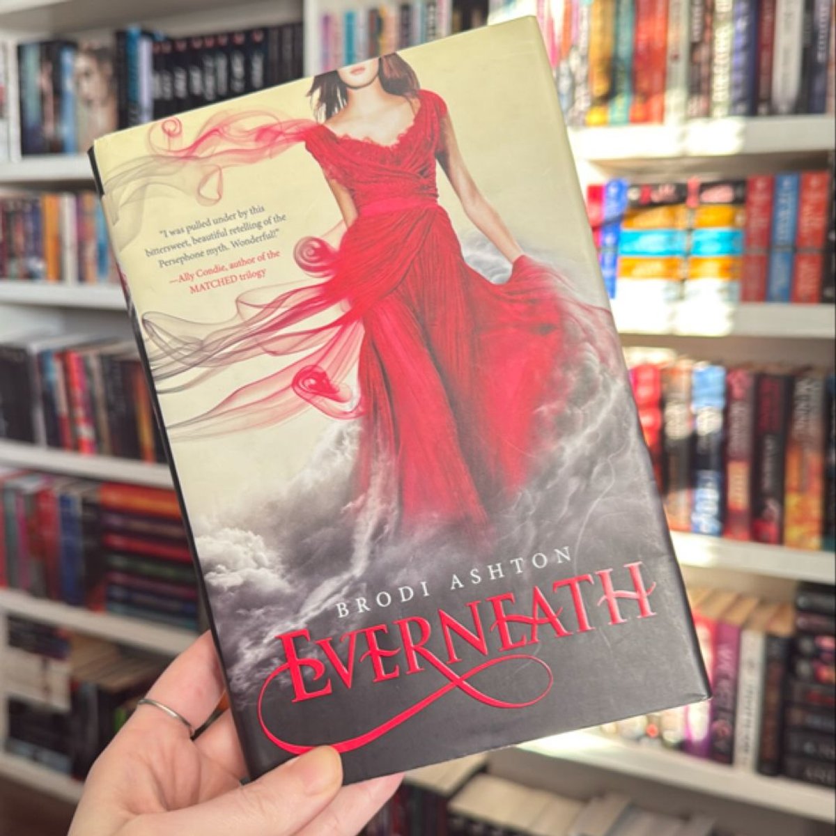 Everneath by Brodi Ashton