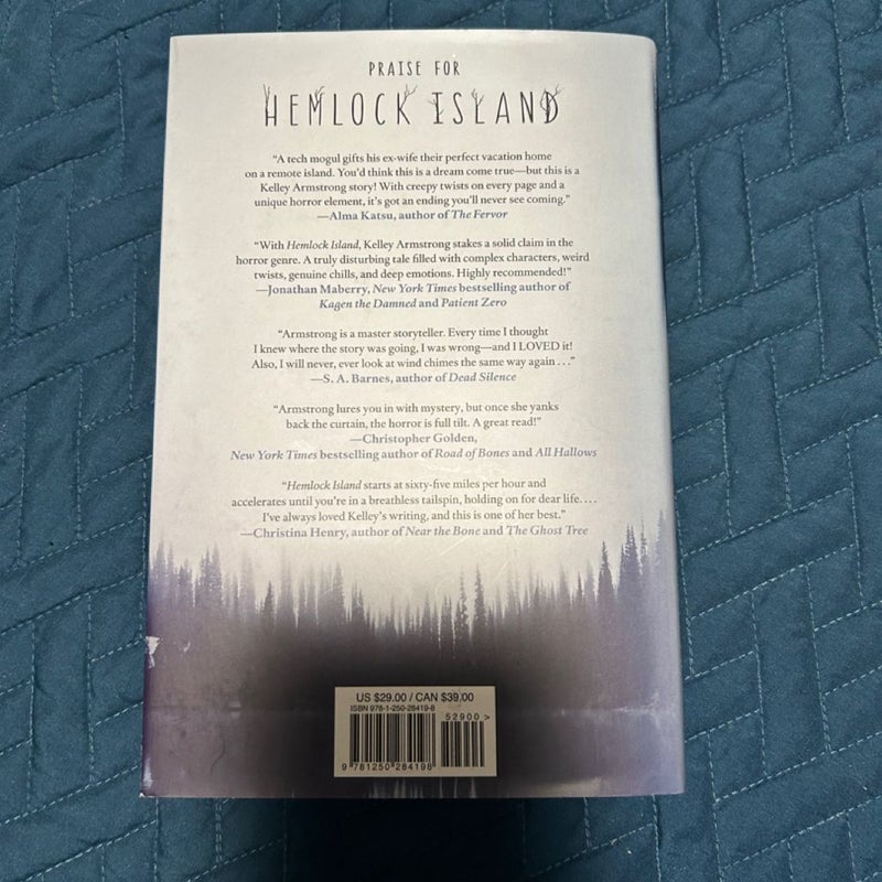 Hemlock Island by Kelley Armstrong