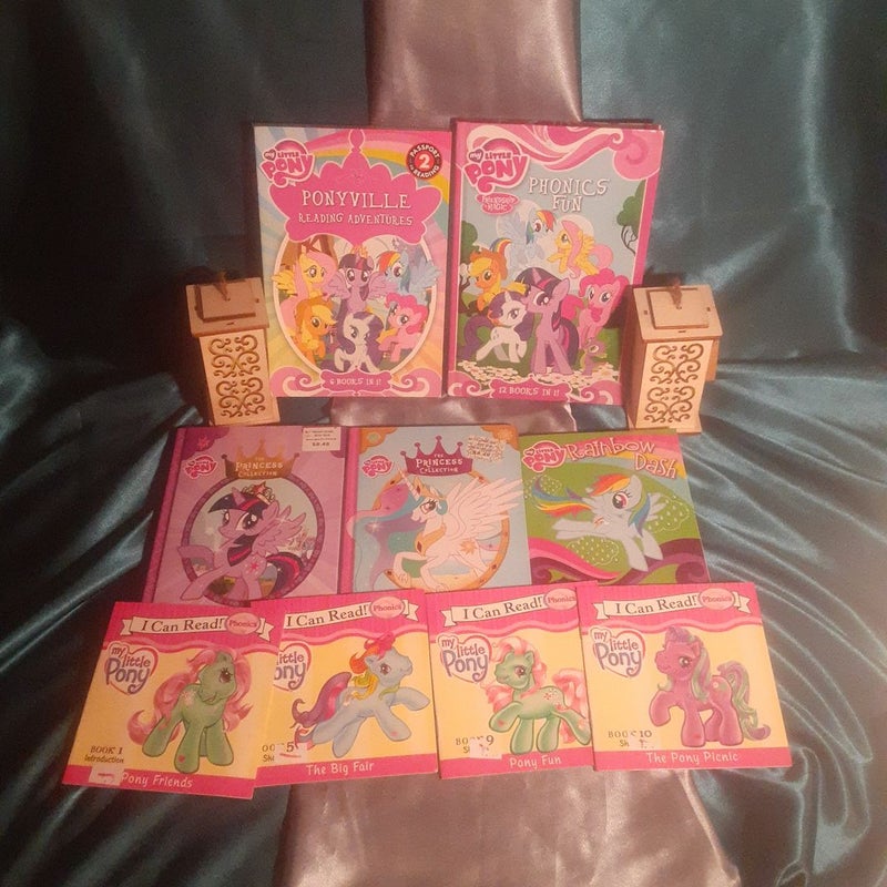 My Little Pony book lot! Phonics, Princess Collection, Ponyville ...