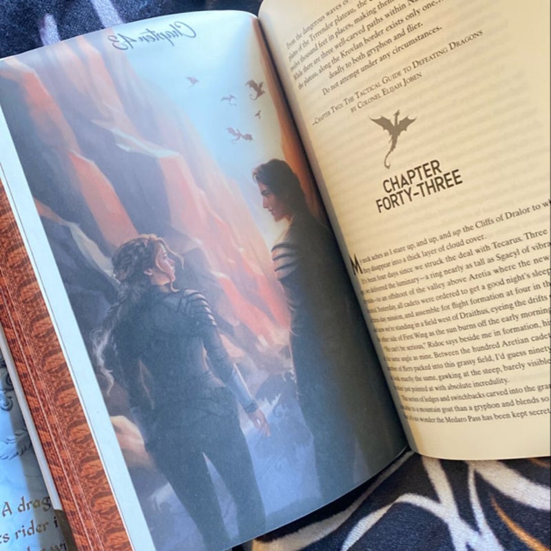 Fourth Wing (signed) & Iron Flame (not signed but with map) special ...