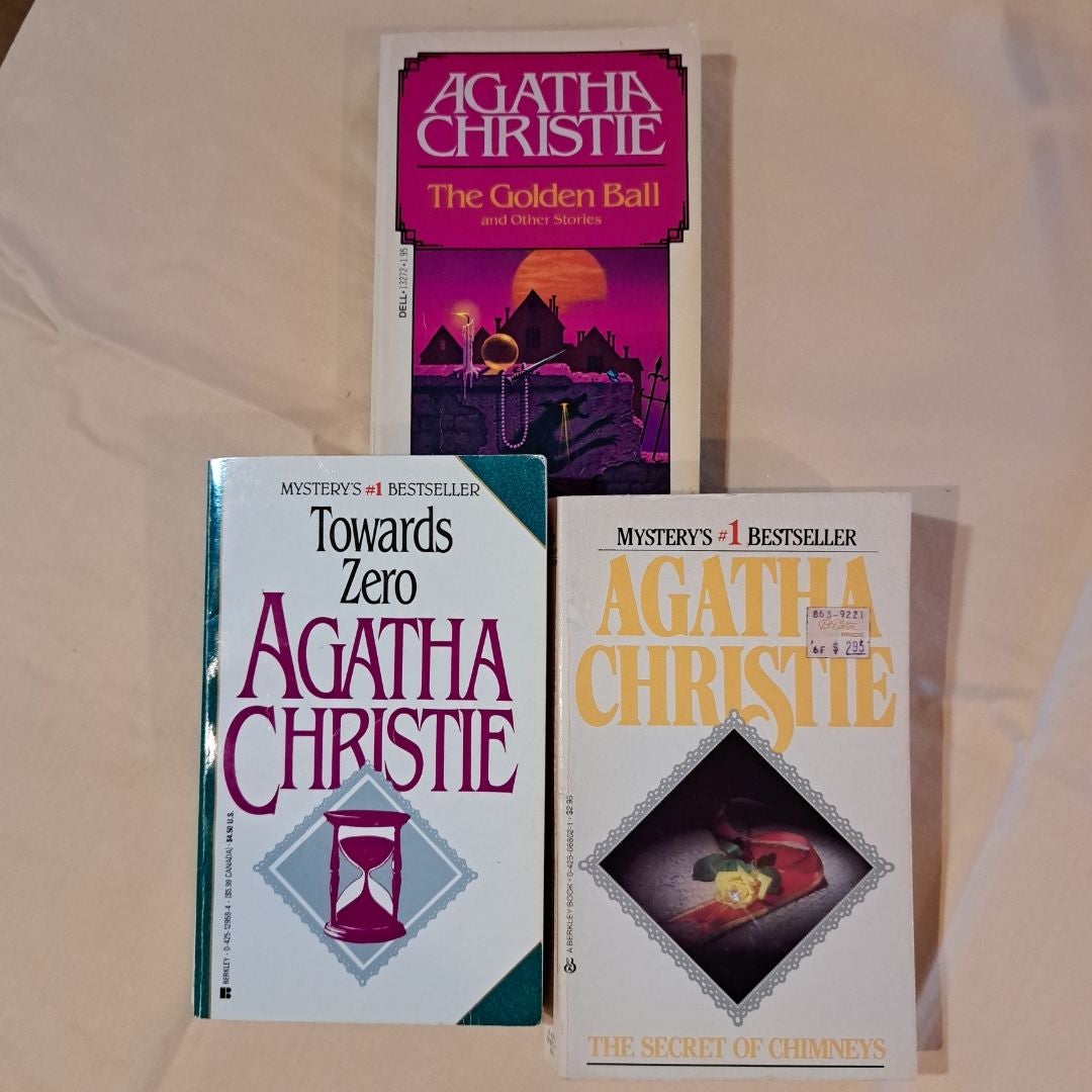 Agatha Christie p/b Bundle of 3 by Agatha Christie, Paperback | Pangobooks