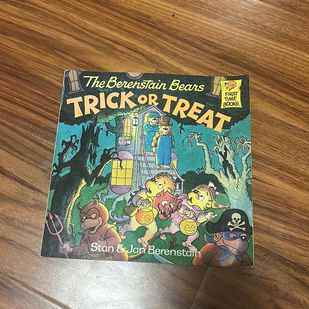 The Berenstain Bears by Stan and Jan Berenstain, Paperback | Pangobooks