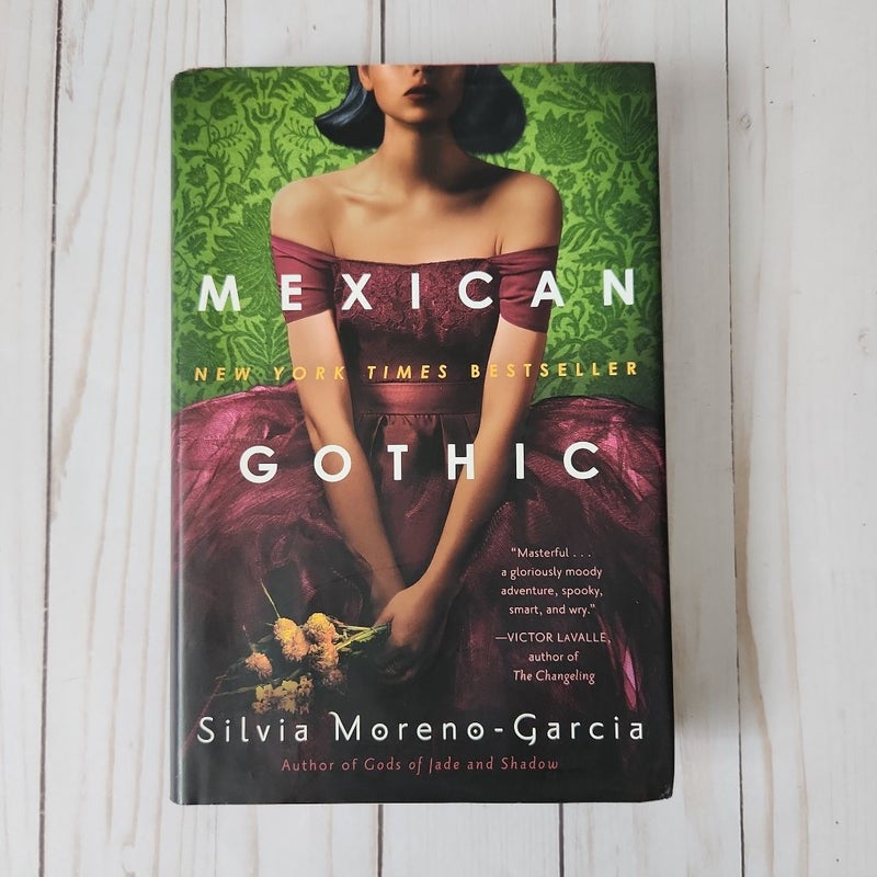 Mexican Gothic by Silvia Moreno-Garcia, Hardcover | Pangobooks