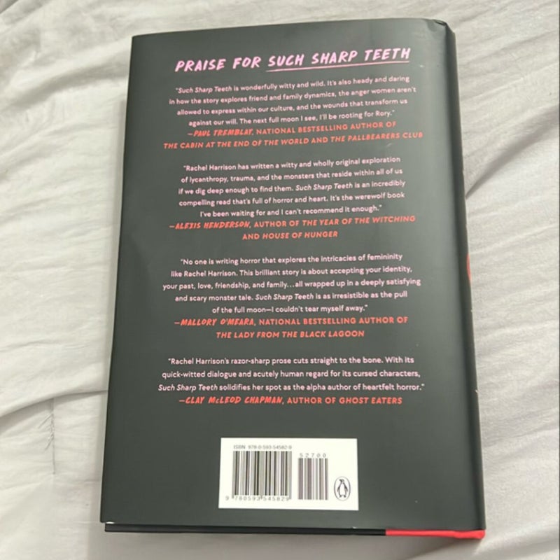 Such Sharp Teeth *Signed* by Rachel Harrison, Hardcover | Pangobooks