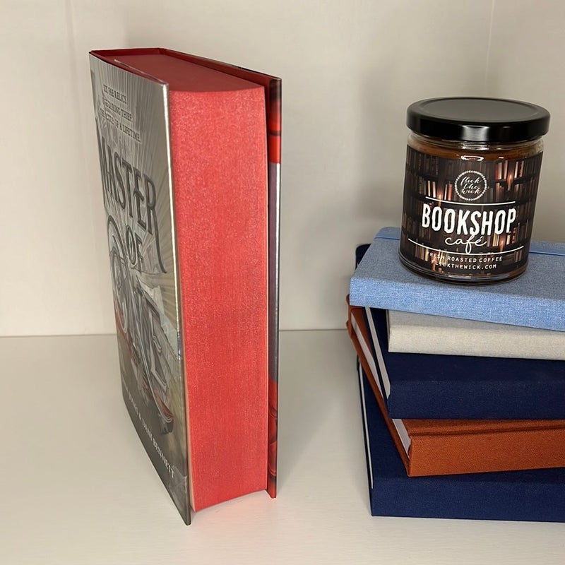 Master of One by Jaida Jones; Dani Bennett, Hardcover | Pangobooks