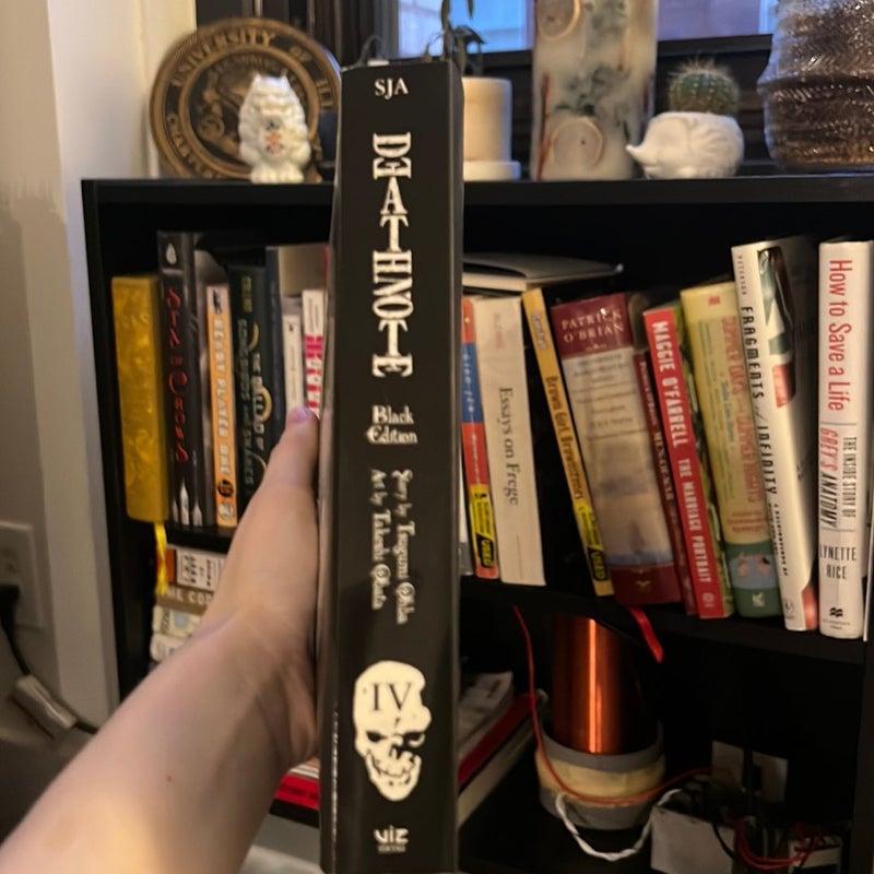 Death Note Black Edition, Vol. 4 by Tsugumi Ohba