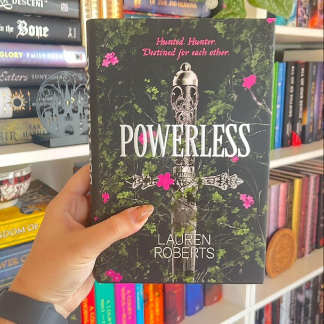 Powerless by Lauren Roberts, Hardcover | Pangobooks