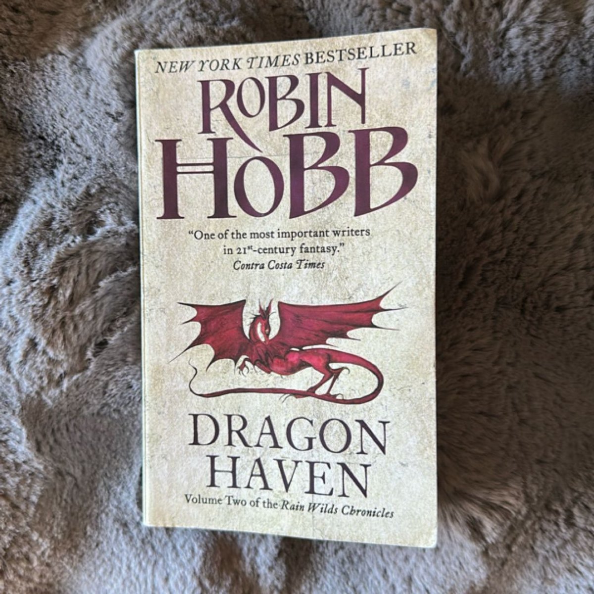 Dragon Haven by Robin Hobb, Paperback | Pangobooks