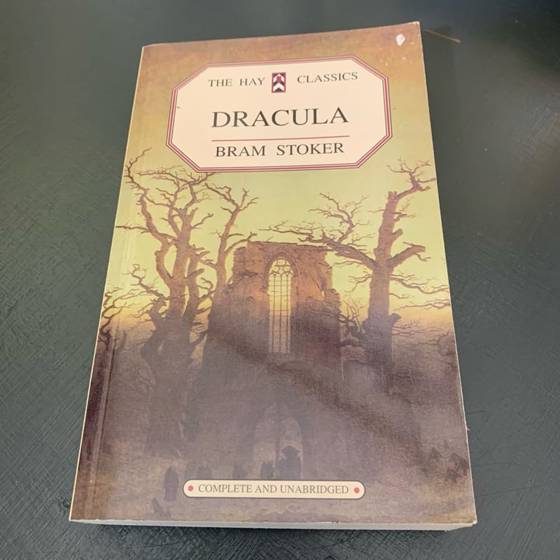 Dracula by Bram Stoker , Paperback | Pangobooks