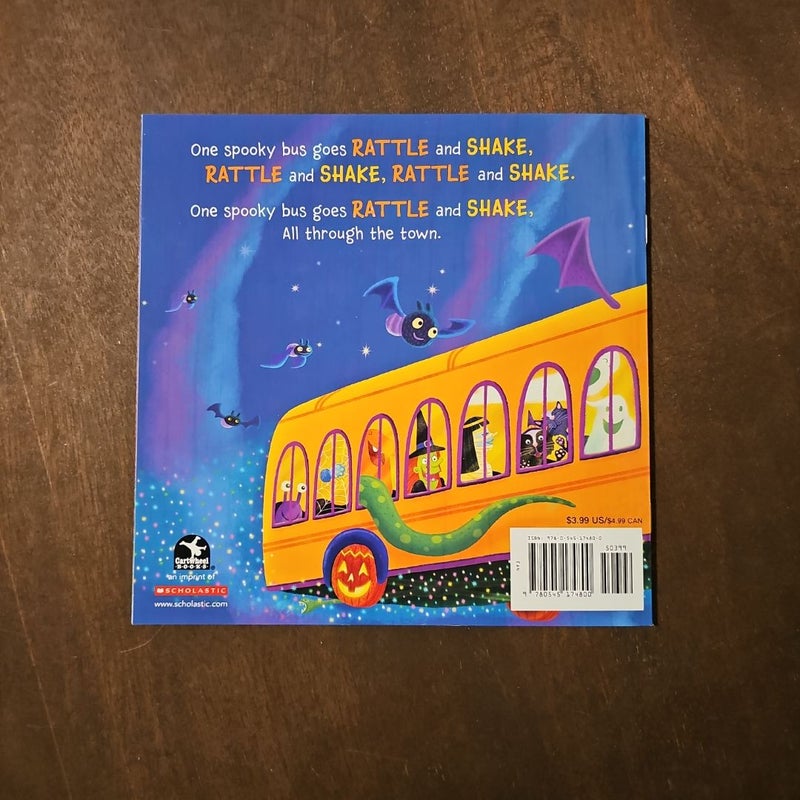 The Spooky Wheels on the Bus by J. Elizabeth Mills