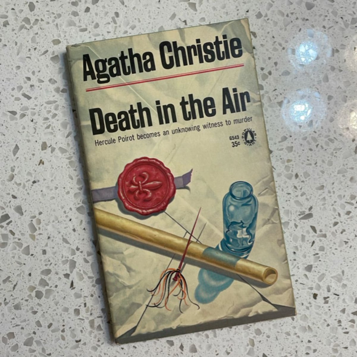 Death in the Air - SPRAYED EDGES by Agatha Christie, Paperback | Pangobooks