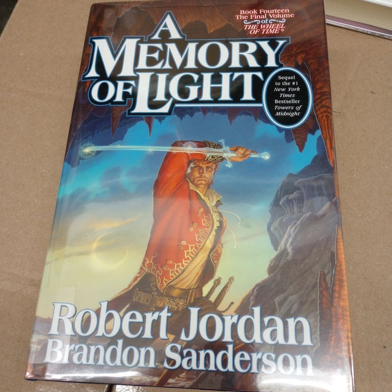 A Memory of Light by Robert Jordan, Hardcover | Pangobooks