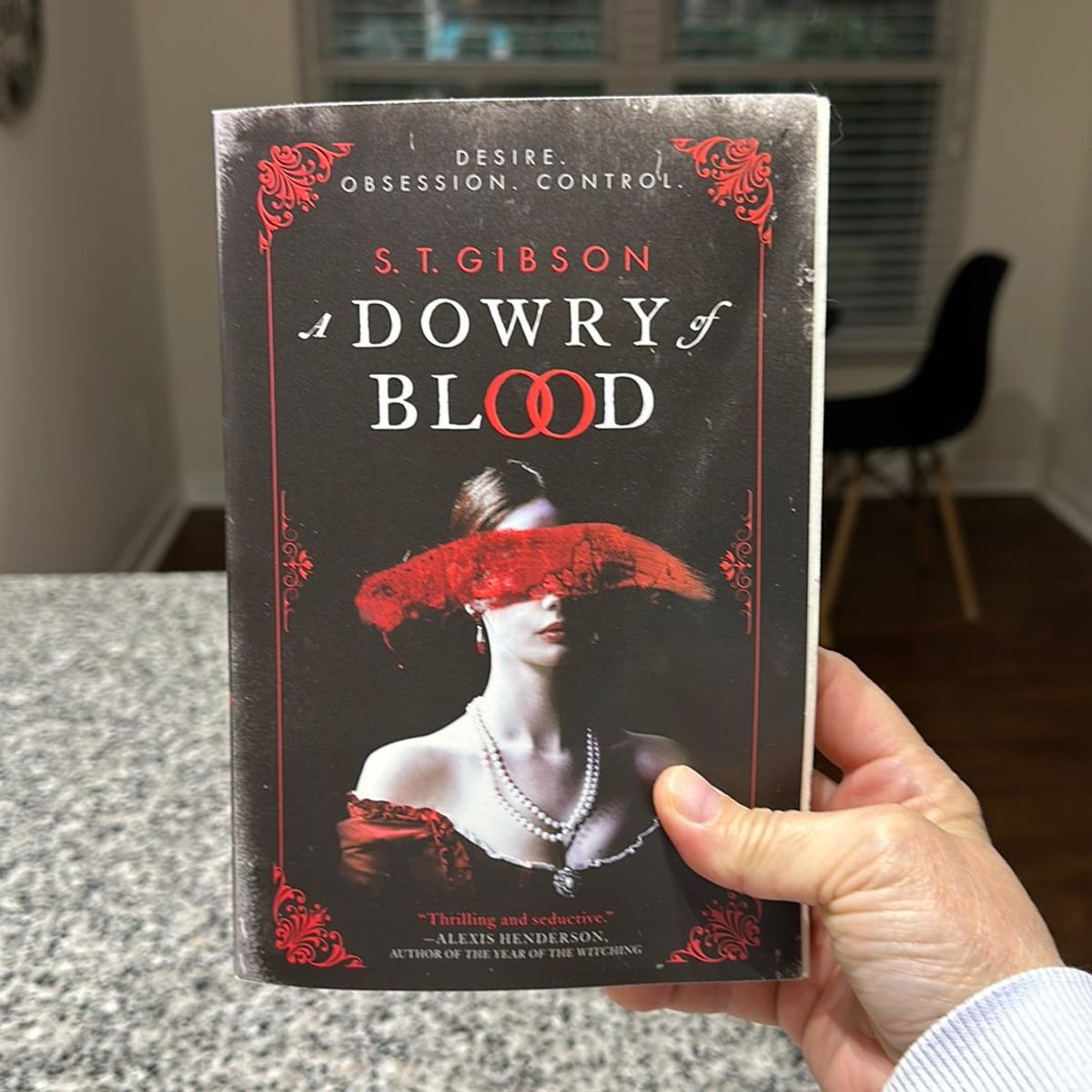 A Dowry of Blood by S. T. Gibson, Paperback | Pangobooks