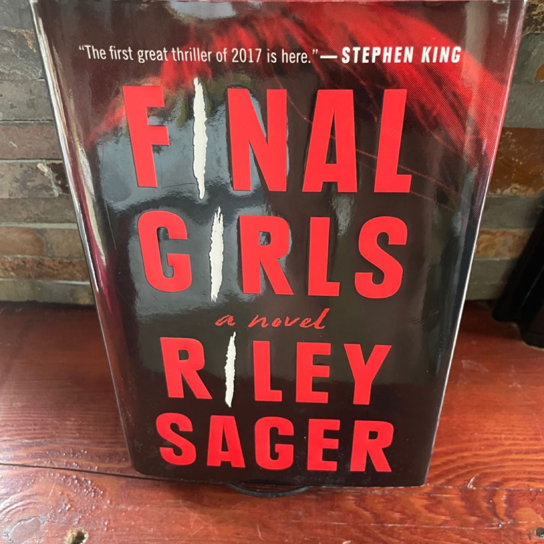 Final Girls by Riley Sager, Hardcover | Pangobooks