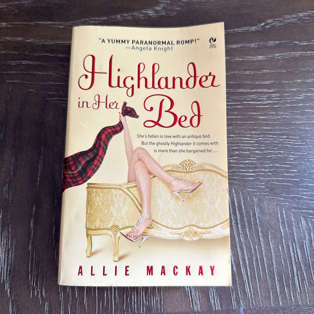 Highlander in Her Bed by Allie MacKay, Paperback | Pangobooks
